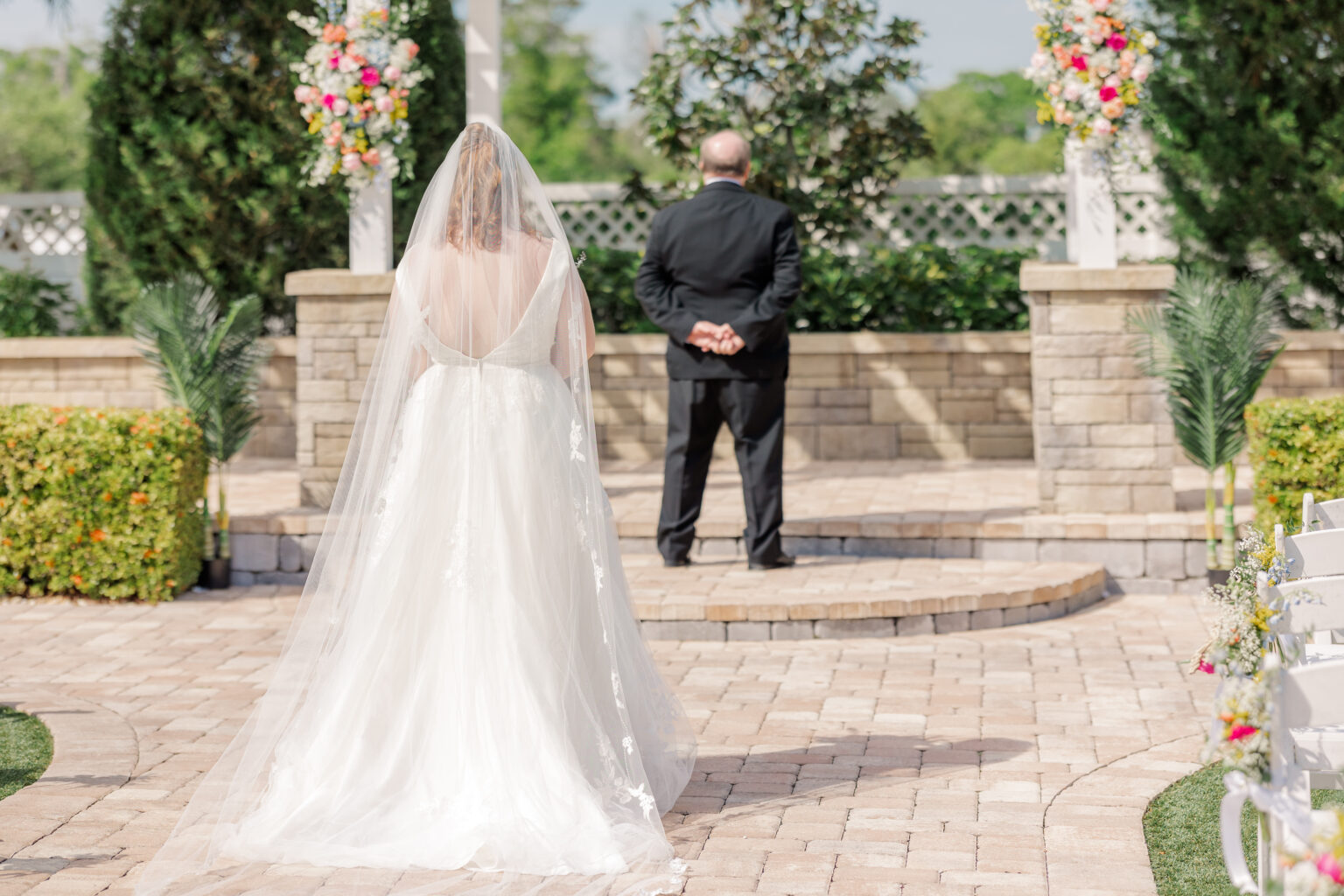 Grand Manor Wedding of Jessica and Johan • alyssadoughertyphotography.com