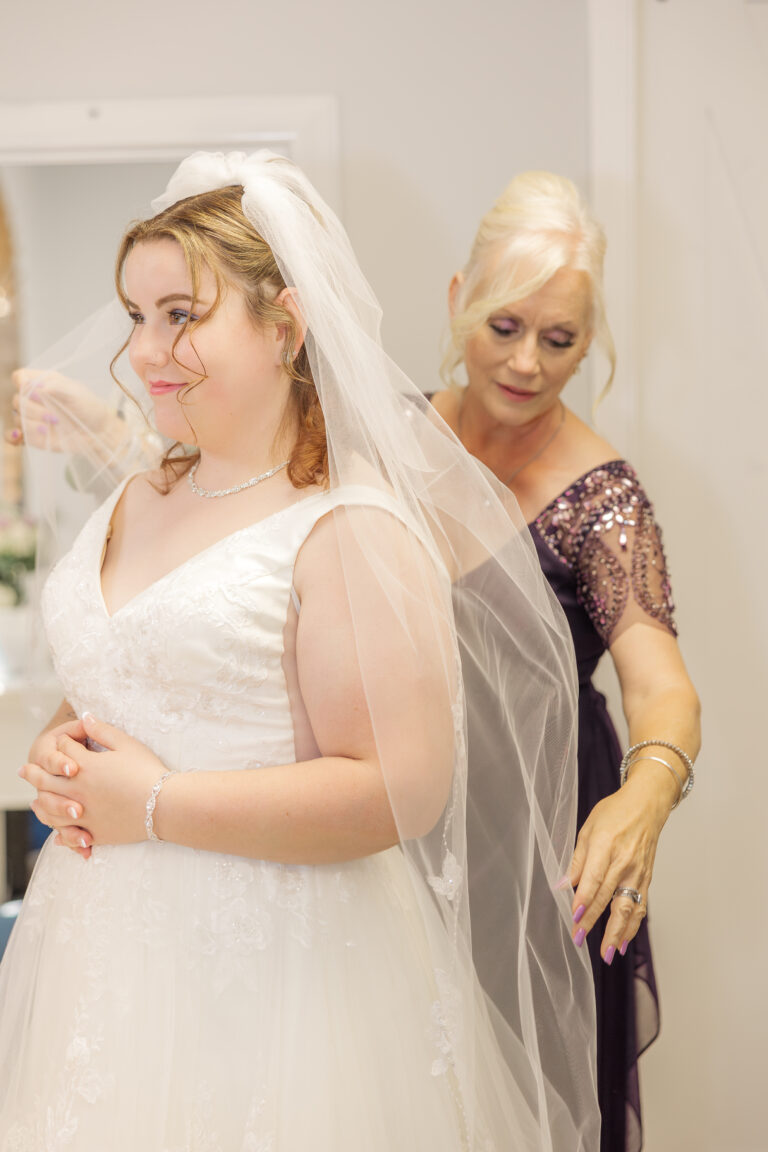 Grand Manor Wedding of Jessica and Johan • alyssadoughertyphotography.com